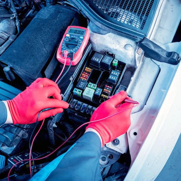 Auto Electrician Services - Skilled Car Electrician - IvarUK
